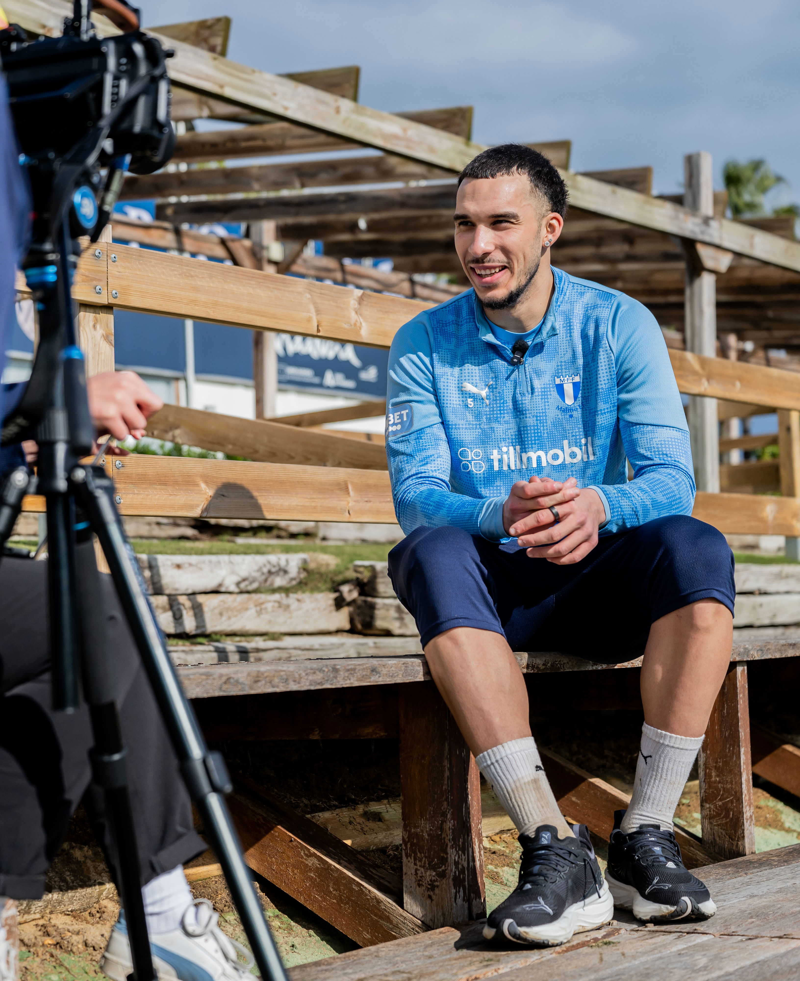 Malmö FF säljer André Alvarez Perez - Malmö FF